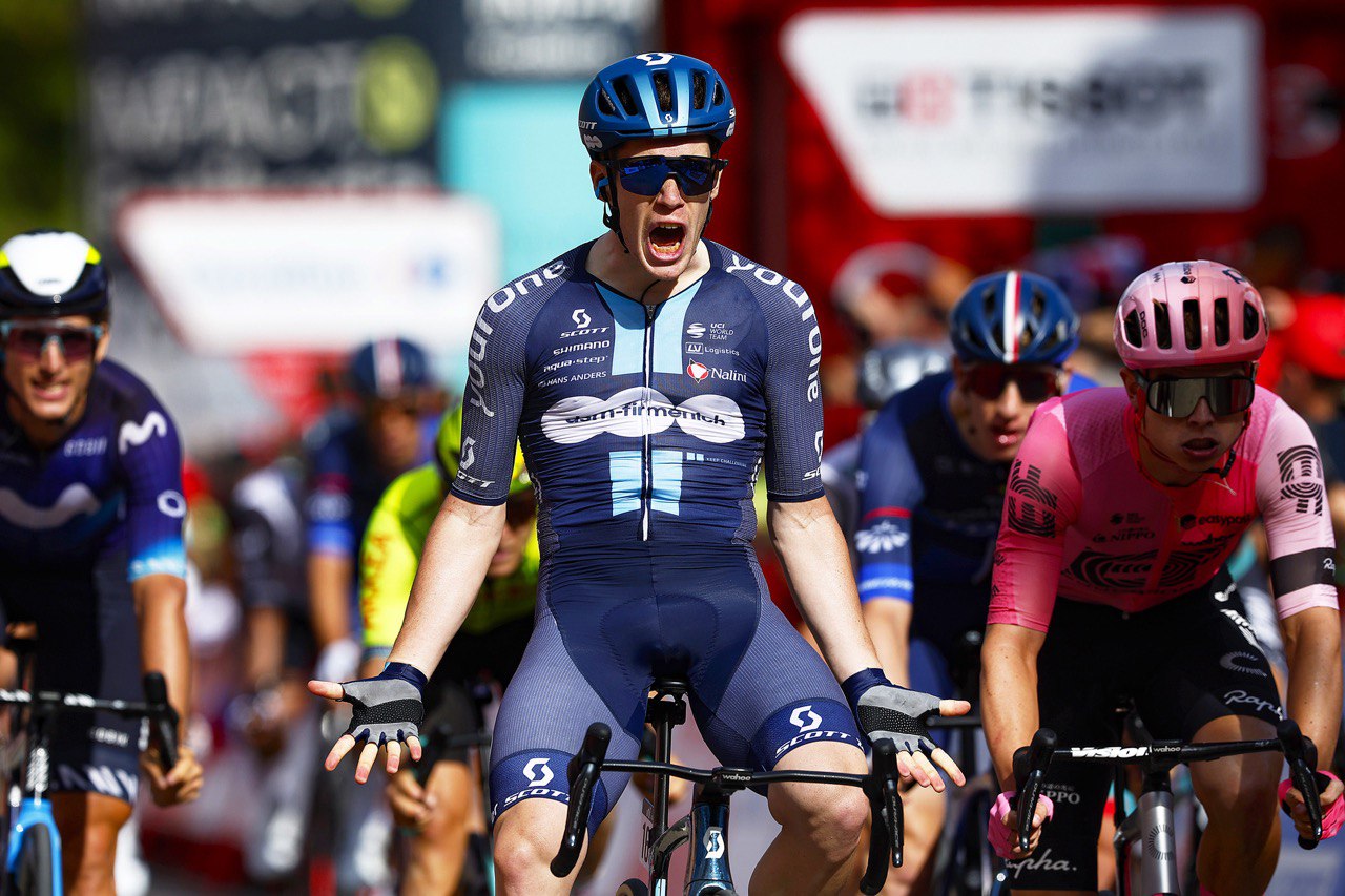 El equipo Jumbo Visma sigue dominando la Vuelta a España - Teleamiga